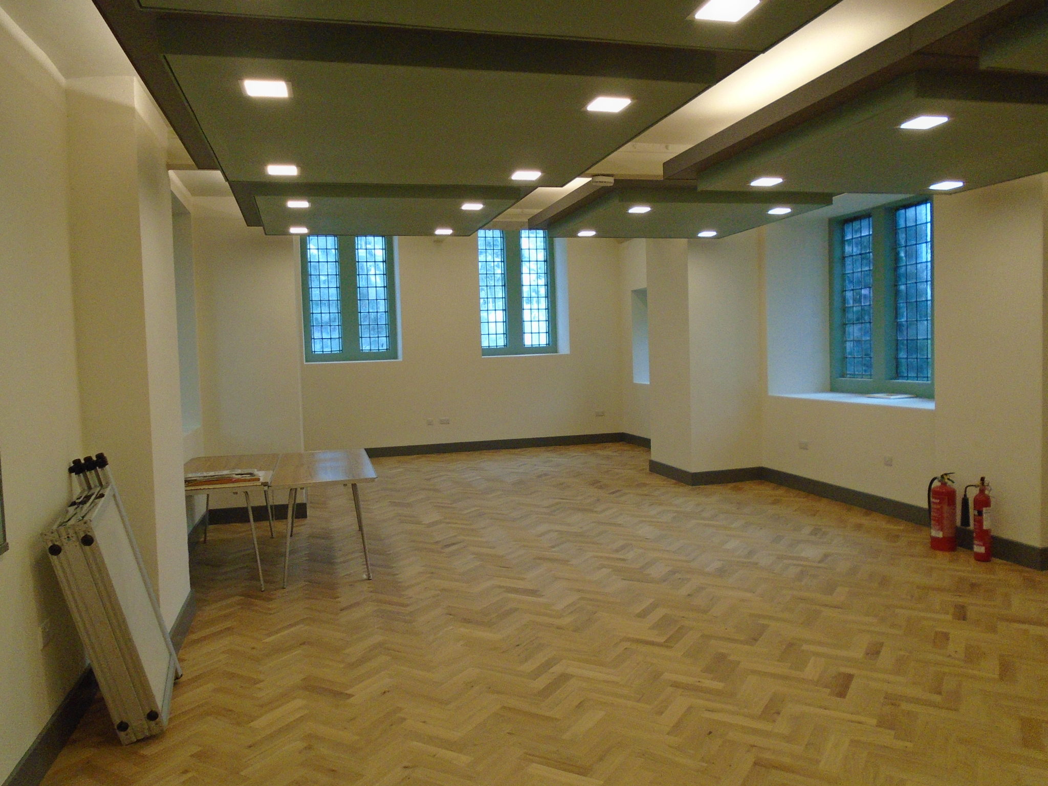 St Cyngar’s Church -Borth y Gest Church Room – Inside Motion